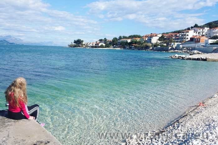 Ubytování v soukromí - apartmán DJURDICA-Arbanija-v oblasti ostrov ...